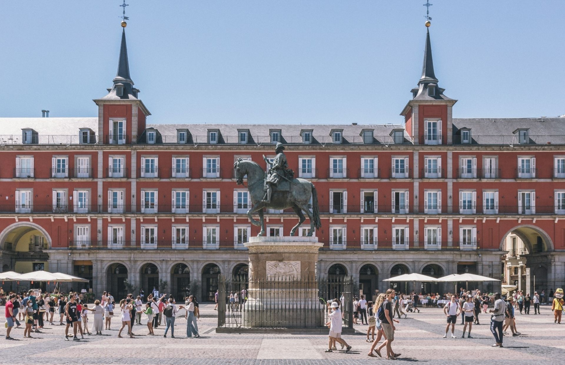 Esplorando Plaza Mayor Madrid Spagna | Visitare