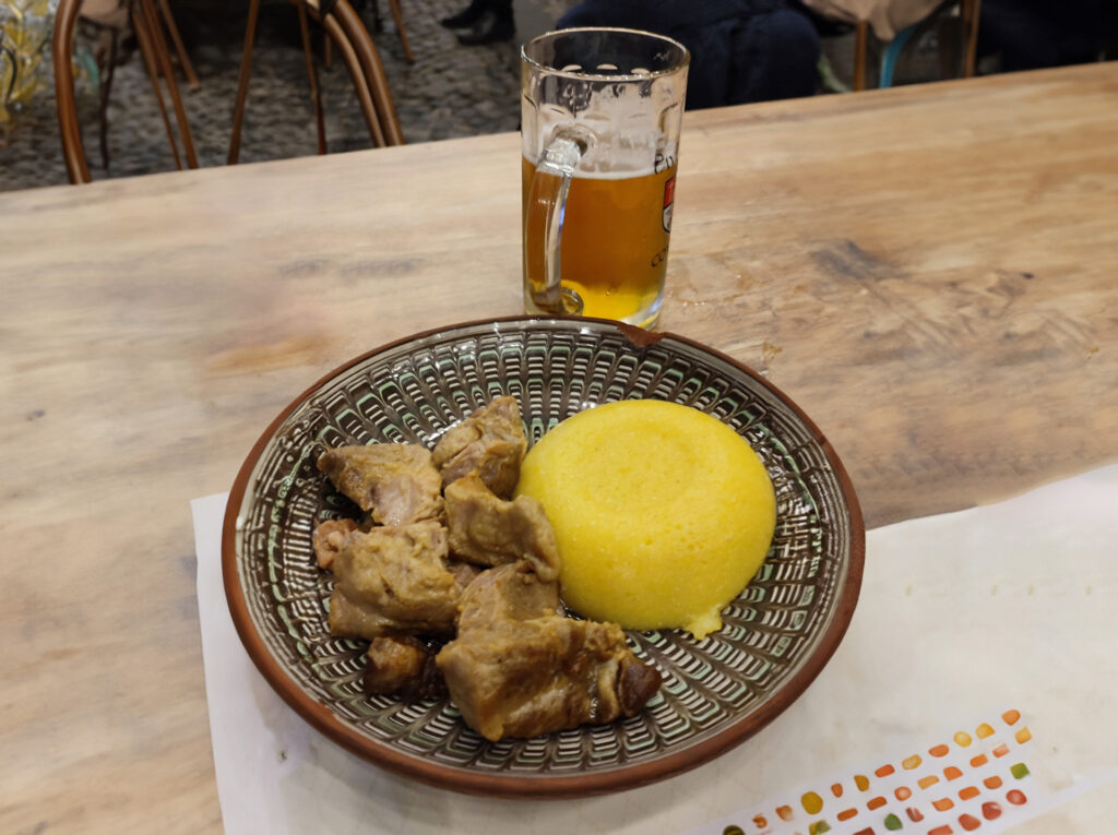 Cosa Mangiare A Bucarest | Visitare
